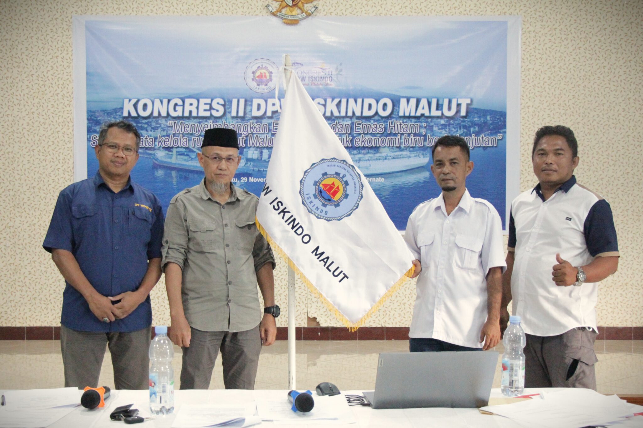 Profesor Najamuddin Resmi Pimpin ISKINDO Malut Periode 2025-2030 ...